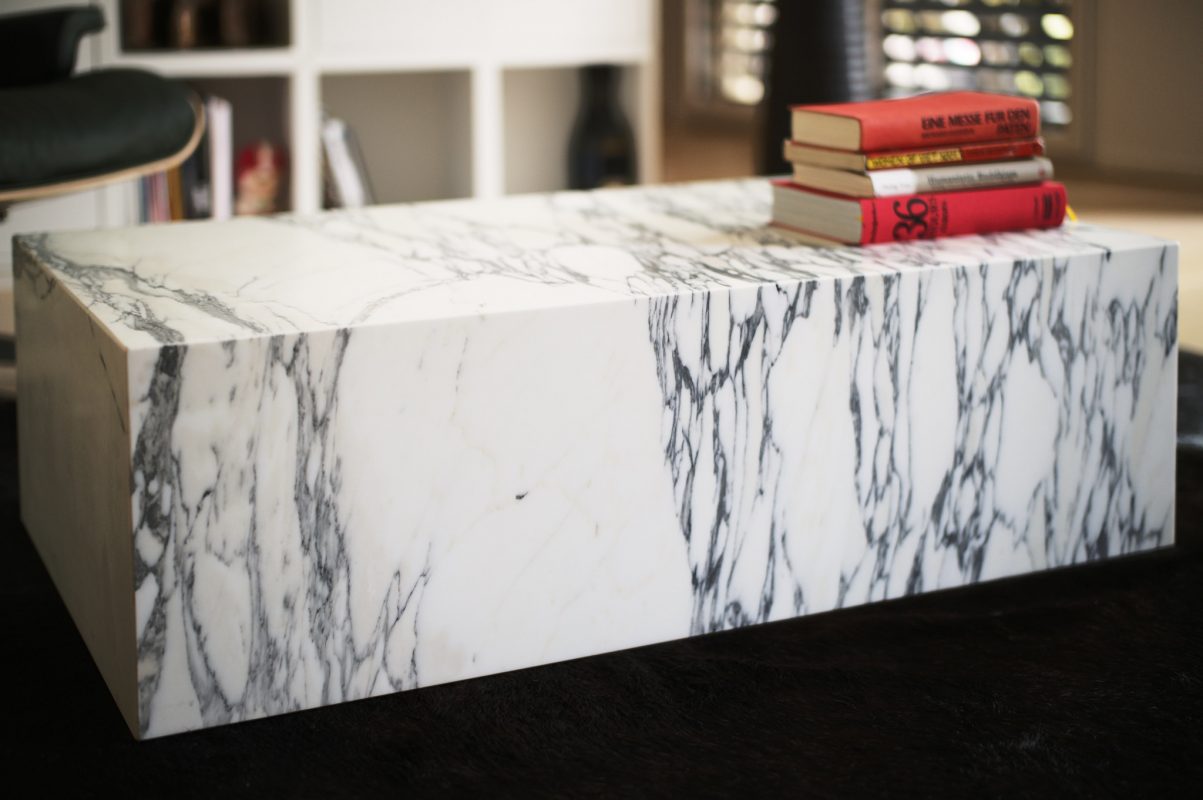 Arabescato marble block table White with an elegant touch