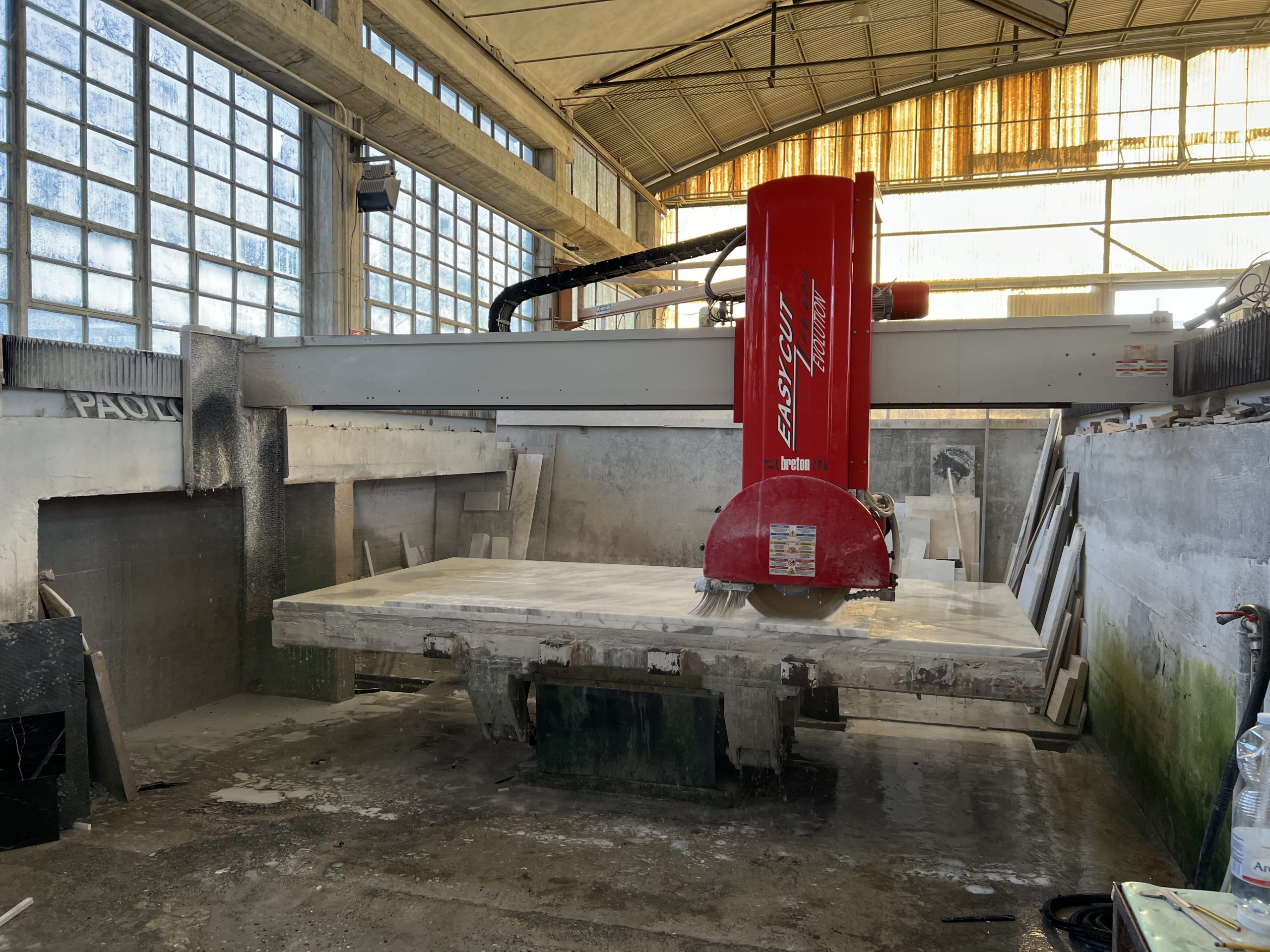 Craftsmanship - how the marble blocks are build